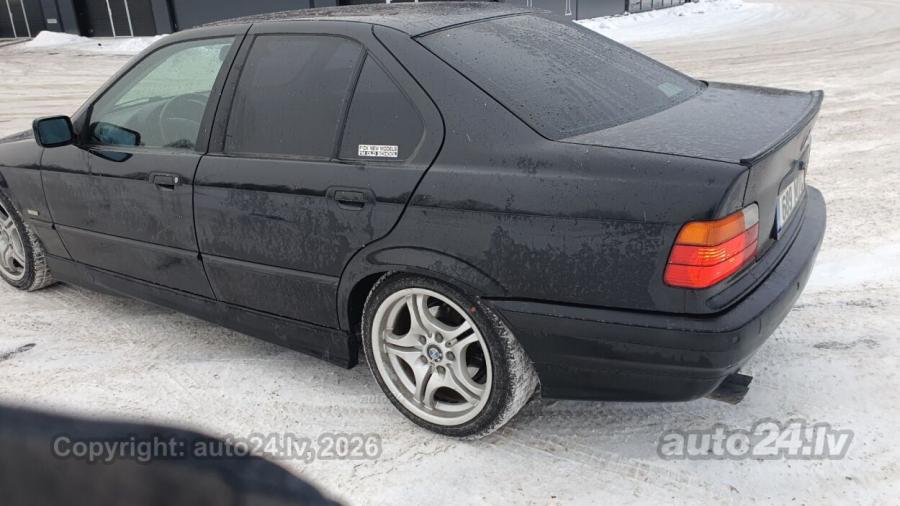 Melns BMW 3 Series 1997 Tallina, ar dzinēja tilpumu 2.80 L un nobraukumu 300 tūkst. km par 6600 €, foto 5 vietnē AUTOMOTO.COM.LV