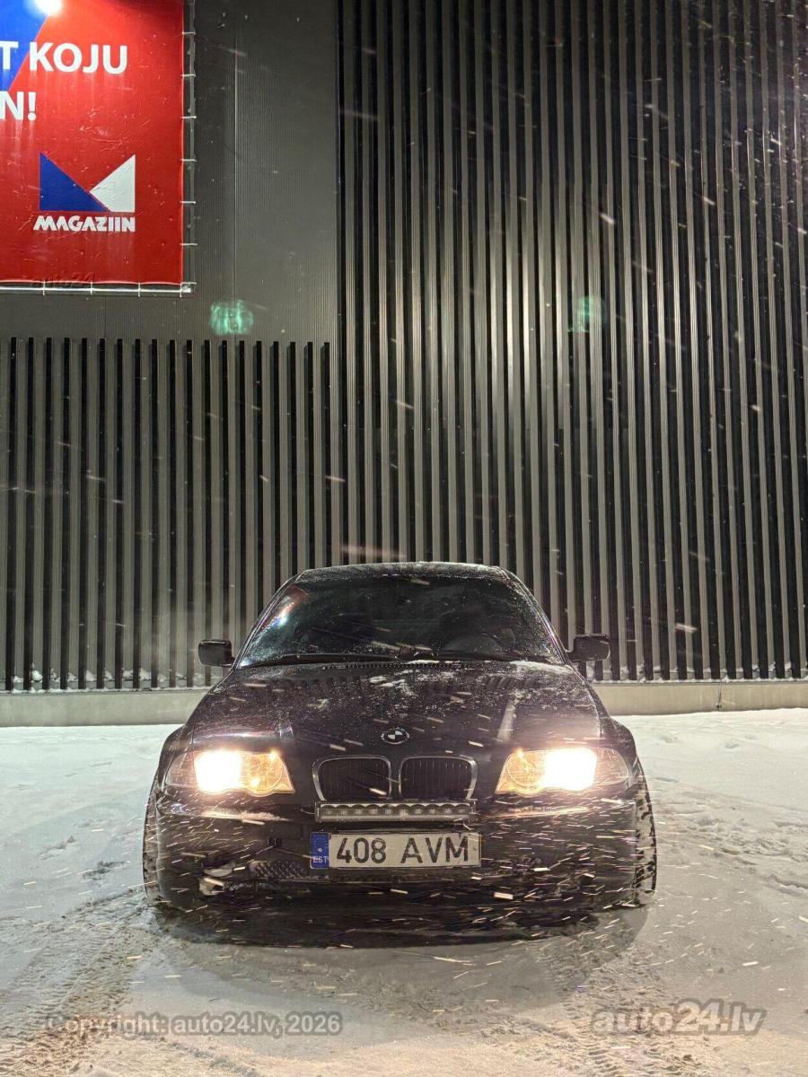 Melns BMW 3 Series 2001 Hāpsalu, ar dzinēja tilpumu 2.50 L un nobraukumu 293 tūkst. km par 3600 €, foto 2 vietnē AUTOMOTO.COM.LV