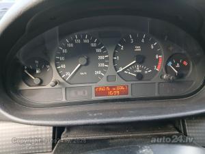 Melns BMW 3 Series 2001 Cēsis, ar dzinēja tilpumu 2.20 L un nobraukumu 236 tūkst. km par 2990 €, foto 7 vietnē AUTOMOTO.COM.LV
