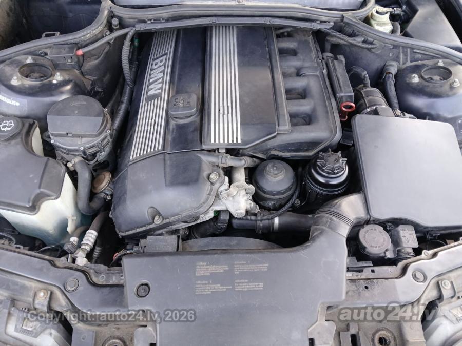 Melns BMW 3 Series 2001 Cēsis, ar dzinēja tilpumu 2.20 L un nobraukumu 236 tūkst. km par 2990 €, foto 12 vietnē AUTOMOTO.COM.LV