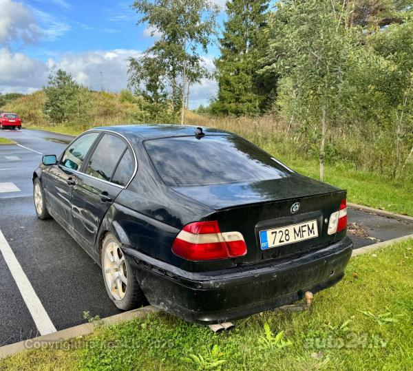 Melns BMW 3 Series 2001 Tallina, ar dzinēja tilpumu 2.20 L un nobraukumu 323 tūkst. km par 2000 €, foto 7 vietnē AUTOMOTO.COM.LV