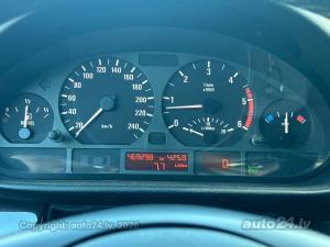 Melns BMW 3 Series 2002 Tallina, ar dzinēja tilpumu 2.90 L un nobraukumu 470 tūkst. km par 2700 €, foto 13 vietnē AUTOMOTO.COM.LV