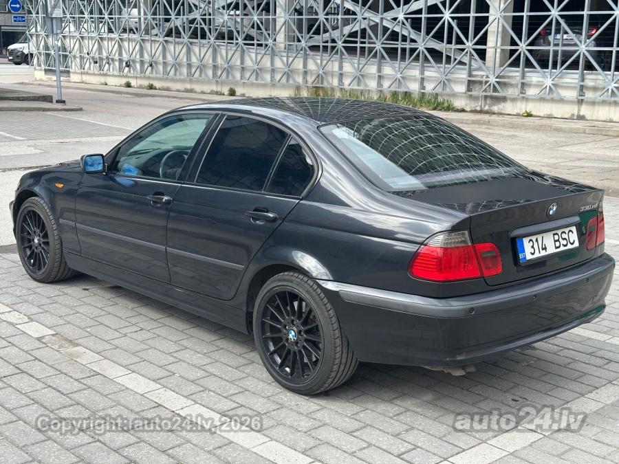 Melns BMW 3 Series 2002 Tallina, ar dzinēja tilpumu 2.90 L un nobraukumu 470 tūkst. km par 2700 €, foto 17 vietnē AUTOMOTO.COM.LV