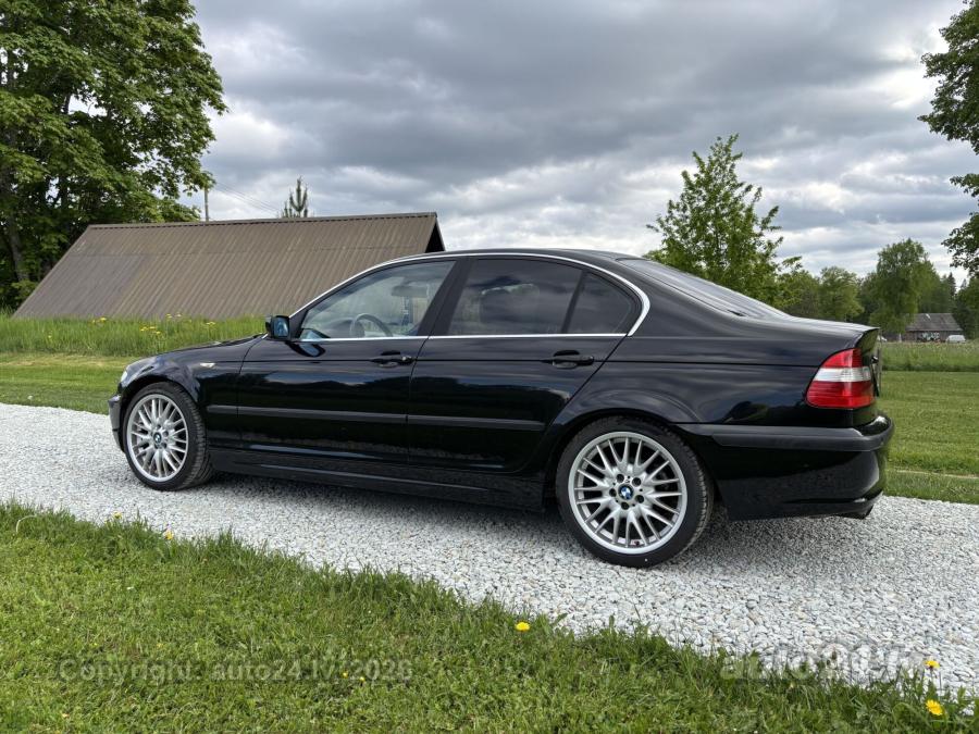 Melns BMW 3 Series 2002 Tallina, ar dzinēja tilpumu 2.20 L un nobraukumu 186 tūkst. km par 5300 €, foto 5 vietnē AUTOMOTO.COM.LV