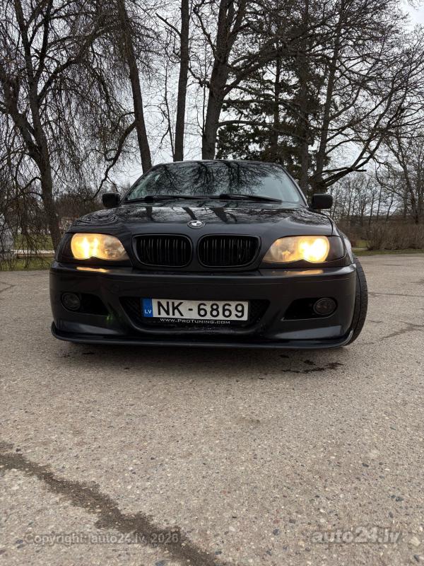 Black BMW 3 Series 2004 in Gulbene, with an engine capacity of 2.00 L and mileage of 267 thousand km for 2200 €, photo 3 on AUTOMOTO.COM.LV