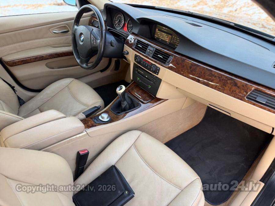 Melns BMW 3 Series 2005 Pērnava, ar dzinēja tilpumu 2.50 L un nobraukumu 221 tūkst. km par 4900 €, foto 15 vietnē AUTOMOTO.COM.LV