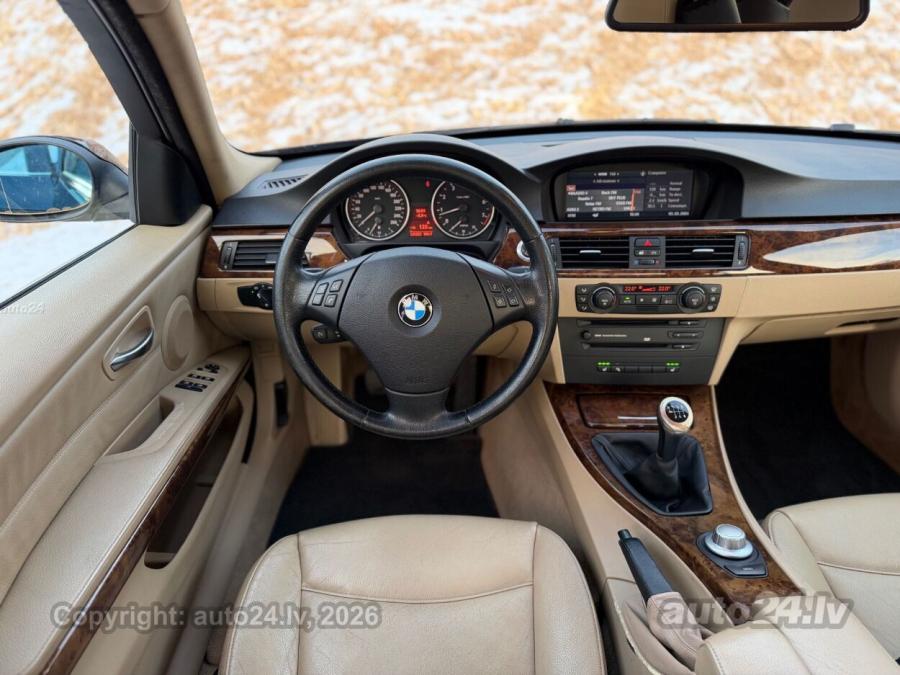 Melns BMW 3 Series 2005 Pērnava, ar dzinēja tilpumu 2.50 L un nobraukumu 221 tūkst. km par 4900 €, foto 16 vietnē AUTOMOTO.COM.LV