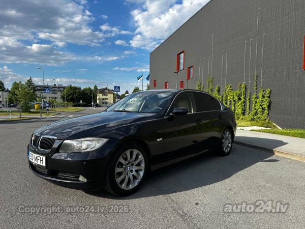 Melns BMW 3 Series 2005 Tallina, ar dzinēja tilpumu 3.00 L un nobraukumu 314 tūkst. km par 4900 €, foto 2 vietnē AUTOMOTO.COM.LV