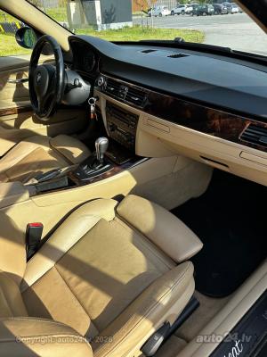 Melns BMW 3 Series 2005 Tallina, ar dzinēja tilpumu 3.00 L un nobraukumu 314 tūkst. km par 4900 €, foto 13 vietnē AUTOMOTO.COM.LV