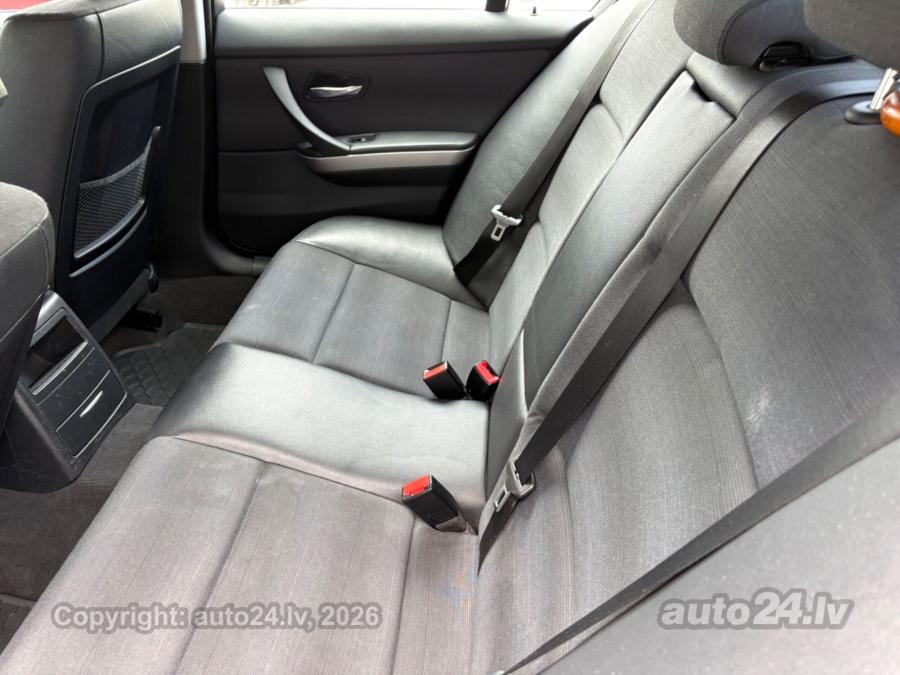 Black BMW 3 Series 2005 in Tallinn, with an engine capacity of 2.00 L and mileage of 162 thousand km for 2300 €, photo 6 on AUTOMOTO.COM.LV