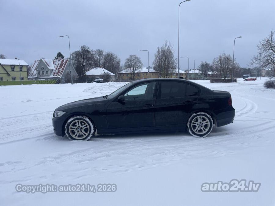 Black BMW 3 Series 2006 in Tallinn, with an engine capacity of 2.00 L and mileage of 234 thousand km for 3000 €, photo 4 on AUTOMOTO.COM.LV