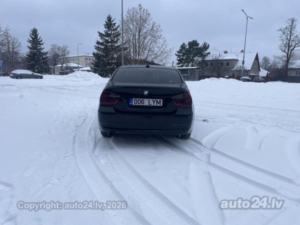 Melns BMW 3 Series 2006 Tallina, ar dzinēja tilpumu 2.00 L un nobraukumu 234 tūkst. km par 3000 €, foto 6 vietnē AUTOMOTO.COM.LV
