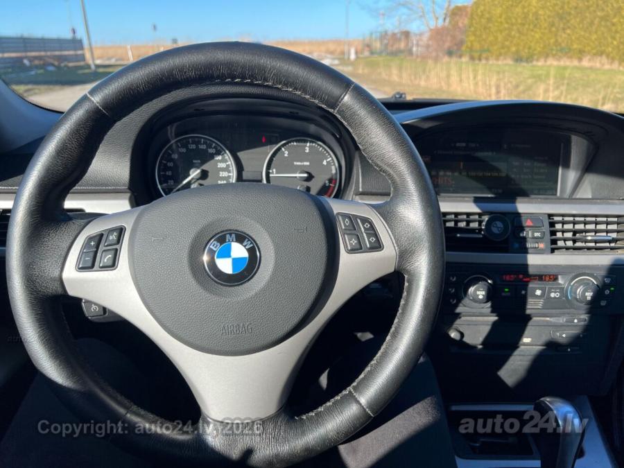 Melns BMW 3 Series 2006 Tallina, ar dzinēja tilpumu 2.00 L un nobraukumu 256 tūkst. km par 4500 €, foto 8 vietnē AUTOMOTO.COM.LV