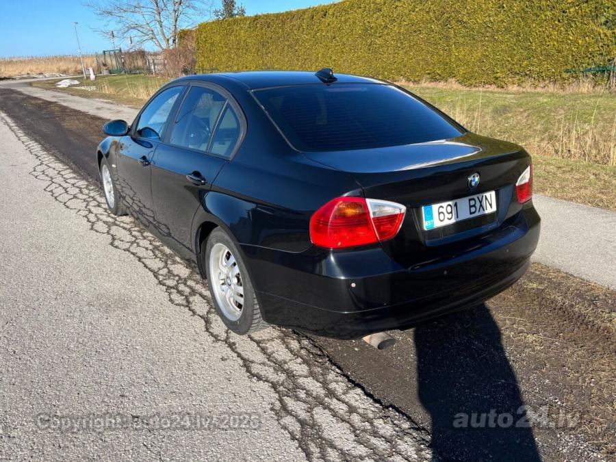 Black BMW 3 Series 2006 in Tallinn, with an engine capacity of 2.00 L and mileage of 256 thousand km for 4500 €, photo 7 on AUTOMOTO.COM.LV
