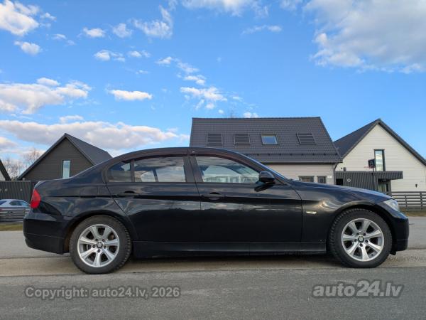 Black BMW 3 Series 2006 in Tallinn, with an engine capacity of 2.00 L and mileage of 400 thousand km for 3400 €, photo 4 on AUTOMOTO.COM.LV