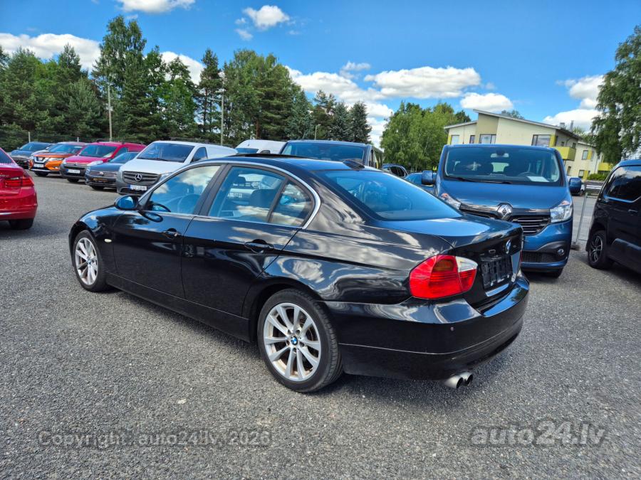 Melns BMW 3 Series 2006 Tartu, ar dzinēja tilpumu 3.00 L un nobraukumu 0 tūkst. km par 4790 €, foto 3 vietnē AUTOMOTO.COM.LV