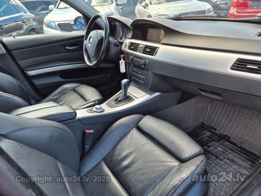 Melns BMW 3 Series 2006 Tartu, ar dzinēja tilpumu 3.00 L un nobraukumu 0 tūkst. km par 4790 €, foto 4 vietnē AUTOMOTO.COM.LV