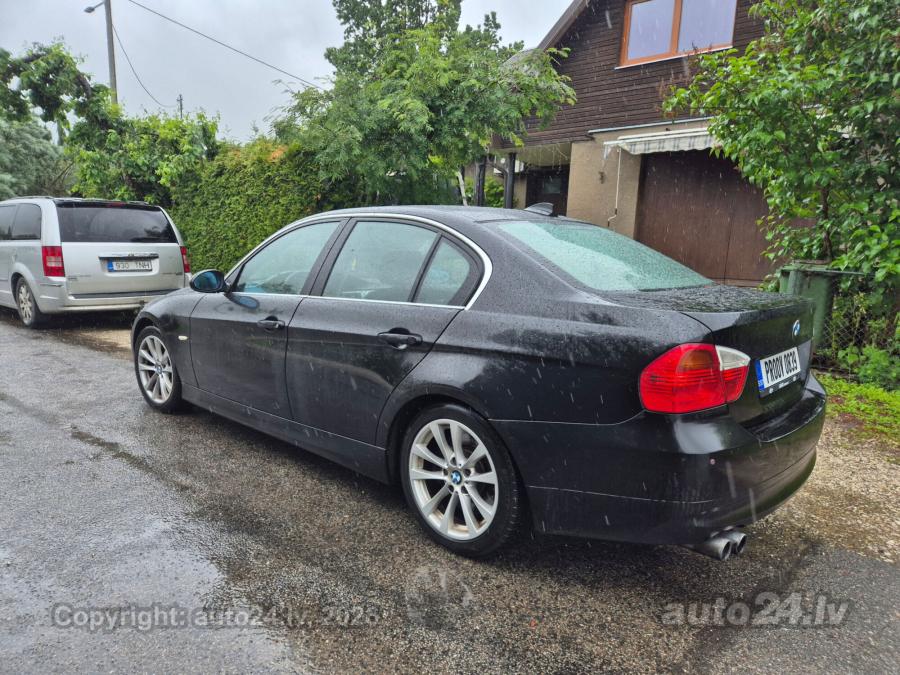 Melns BMW 3 Series 2006 Tartu, ar dzinēja tilpumu 3.00 L un nobraukumu 0 tūkst. km par 4790 €, foto 11 vietnē AUTOMOTO.COM.LV