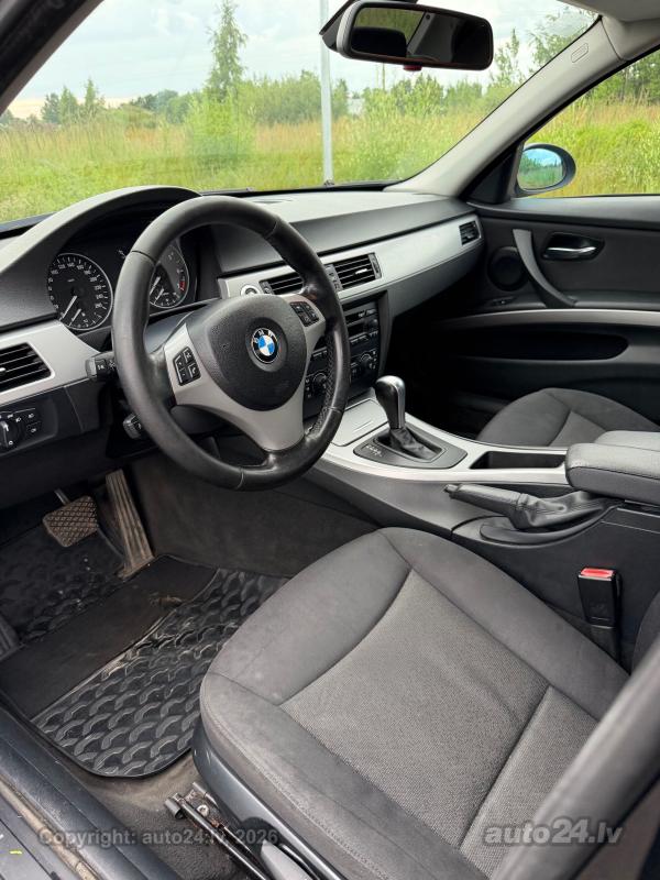 Melns BMW 3 Series 2006 Tallina, ar dzinēja tilpumu 2.00 L un nobraukumu 339 tūkst. km par 1990 €, foto 7 vietnē AUTOMOTO.COM.LV