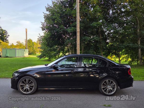 Melns BMW 3 Series 2006 Tallina, ar dzinēja tilpumu 2.00 L un nobraukumu 395 tūkst. km par 2800 €, foto 8 vietnē AUTOMOTO.COM.LV