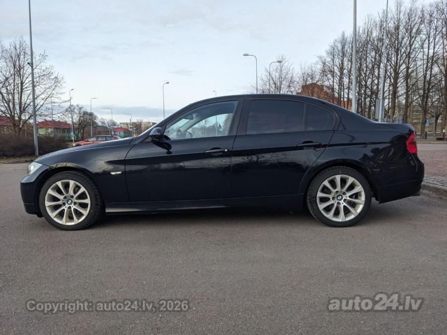 Black BMW 3 Series 2007 in Tallinn, with an engine capacity of 2.00 L and mileage of 335 thousand km for 4700 €, photo 4 on AUTOMOTO.COM.LV