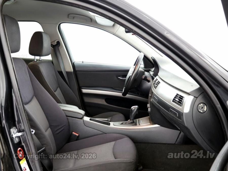 Melns BMW 3 Series 2007 Tallina, ar dzinēja tilpumu 2.00 L un nobraukumu 322 tūkst. km par 1999 €, foto 7 vietnē AUTOMOTO.COM.LV