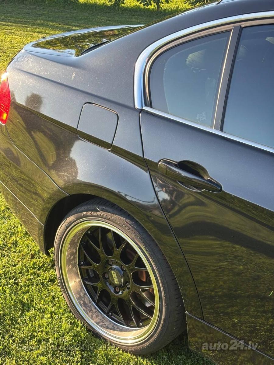 Black BMW 3 Series 2007 in Tallinn, with an engine capacity of 3.00 L and mileage of 337 thousand km for 5900 €, photo 9 on AUTOMOTO.COM.LV