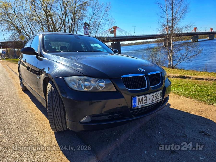 Black BMW 3 Series 2008 in Riga, with an engine capacity of 0.00 L and mileage of 390 thousand km for 3500 €, photo 3 on AUTOMOTO.COM.LV