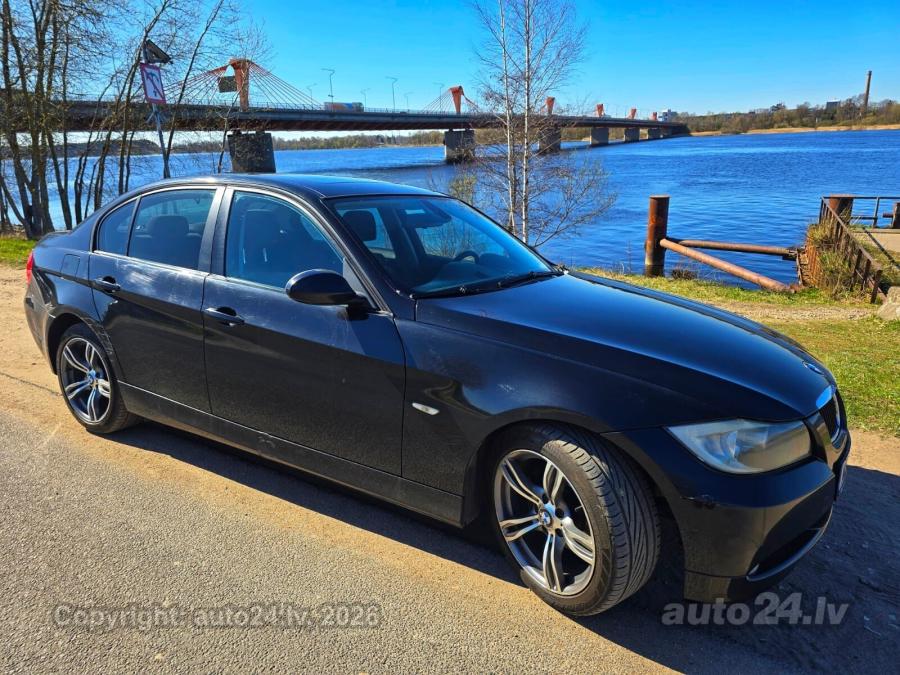 Black BMW 3 Series 2008 in Riga, with an engine capacity of 0.00 L and mileage of 390 thousand km for 3500 €, photo 7 on AUTOMOTO.COM.LV