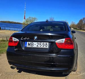Black BMW 3 Series 2008 in Riga, with an engine capacity of 0.00 L and mileage of 390 thousand km for 3500 €, photo 8 on AUTOMOTO.COM.LV