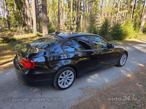 Black BMW 3 Series 2008 in Tartu, with an engine capacity of 3.00 L and mileage of 349 thousand km for 6388 €, photo 7 on AUTOMOTO.COM.LV