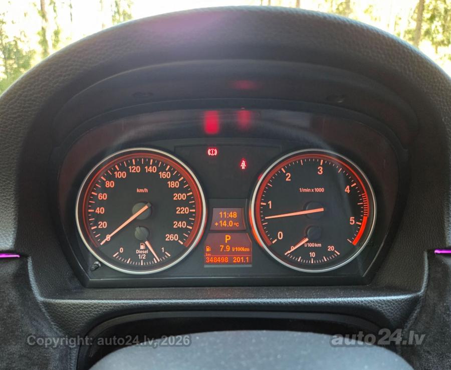 Melns BMW 3 Series 2008 Tartu, ar dzinēja tilpumu 3.00 L un nobraukumu 349 tūkst. km par 6388 €, foto 14 vietnē AUTOMOTO.COM.LV