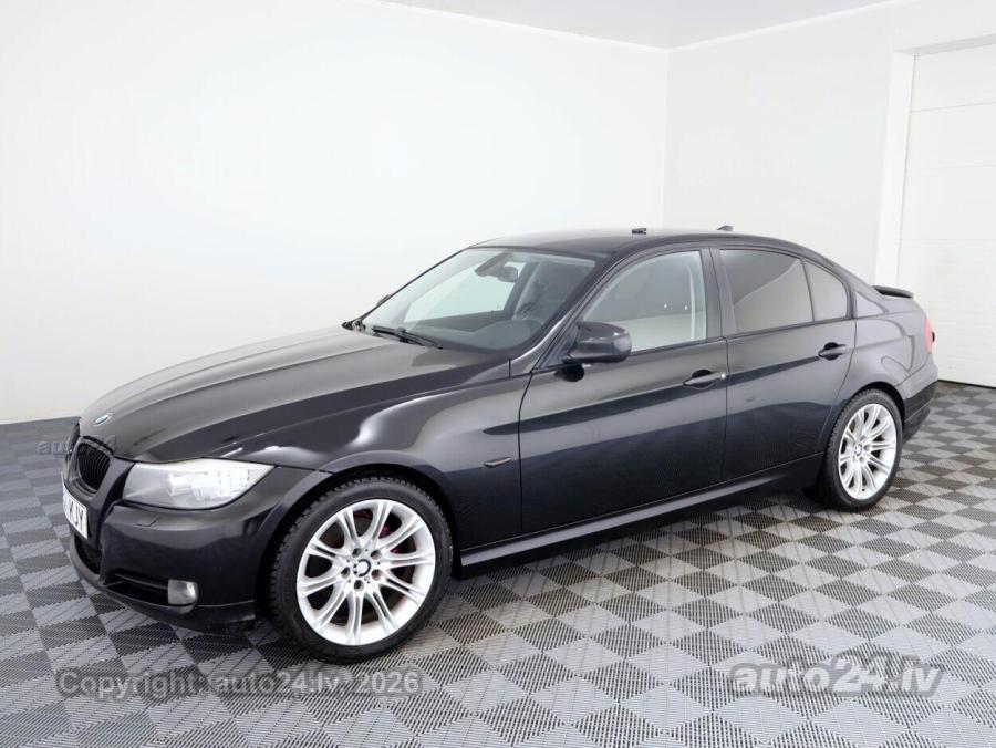 Black BMW 3 Series 2009 in Tallinn, with an engine capacity of 2.00 L and mileage of 236 thousand km for 2999 €, photo 2 on AUTOMOTO.COM.LV