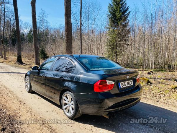 Melns BMW 3 Series 2009 Tallina, ar dzinēja tilpumu 3.00 L un nobraukumu 299 tūkst. km par 5999 €, foto 4 vietnē AUTOMOTO.COM.LV