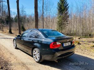 Melns BMW 3 Series 2009 Tallina, ar dzinēja tilpumu 3.00 L un nobraukumu 299 tūkst. km par 5999 €, foto 5 vietnē AUTOMOTO.COM.LV