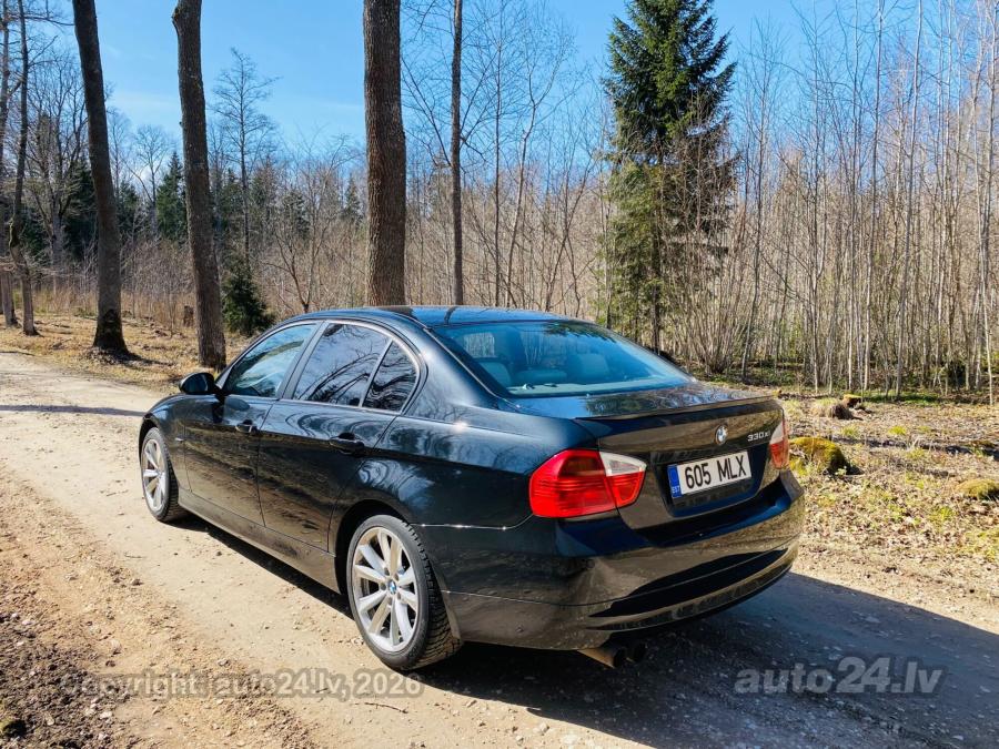 Melns BMW 3 Series 2009 Tallina, ar dzinēja tilpumu 3.00 L un nobraukumu 299 tūkst. km par 5999 €, foto 5 vietnē AUTOMOTO.COM.LV