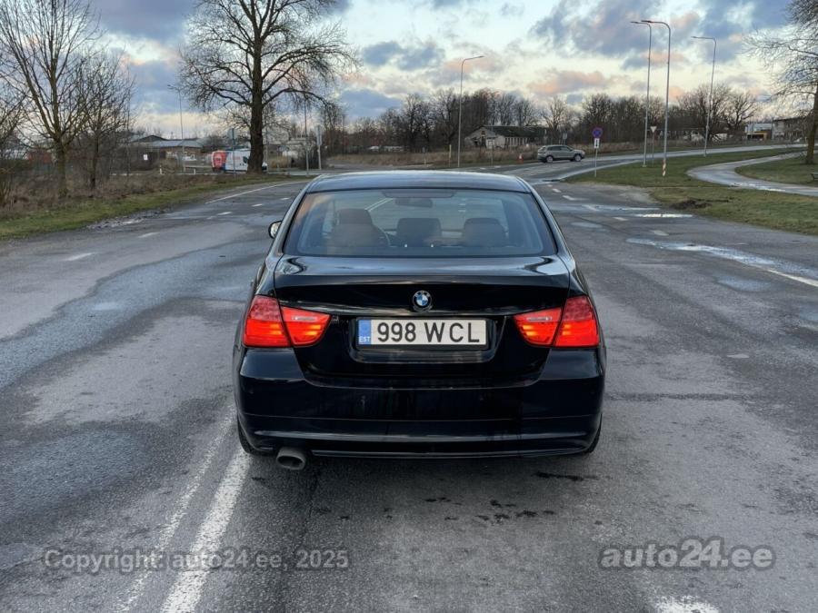 Black BMW 3 Series 2010 in Tallinn, with an engine capacity of 2.00 L and mileage of 345 thousand km for 5000 €, photo 7 on AUTOMOTO.COM.LV