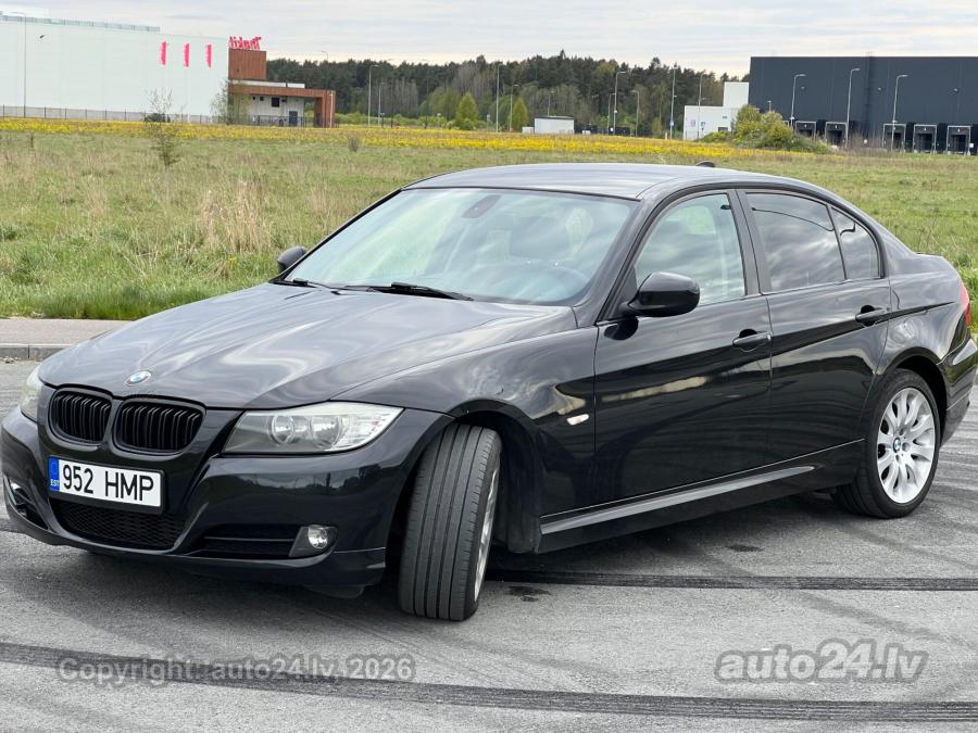 Melns BMW 3 Series 2010 Saue, ar dzinēja tilpumu 2.00 L un nobraukumu 324 tūkst. km par 5500 €, foto 5 vietnē AUTOMOTO.COM.LV