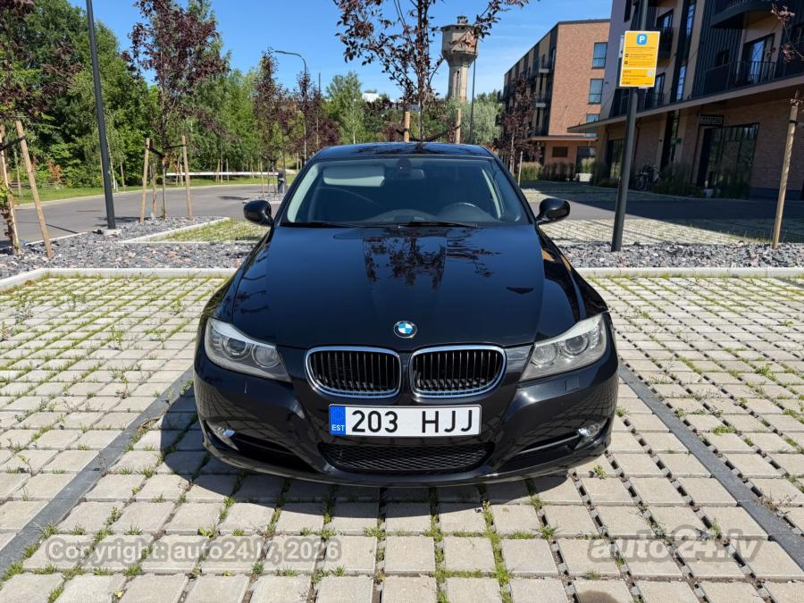 Black BMW 3 Series 2010 in Tallinn, with an engine capacity of 3.00 L and mileage of 177 thousand km for 10700 €, photo 3 on AUTOMOTO.COM.LV