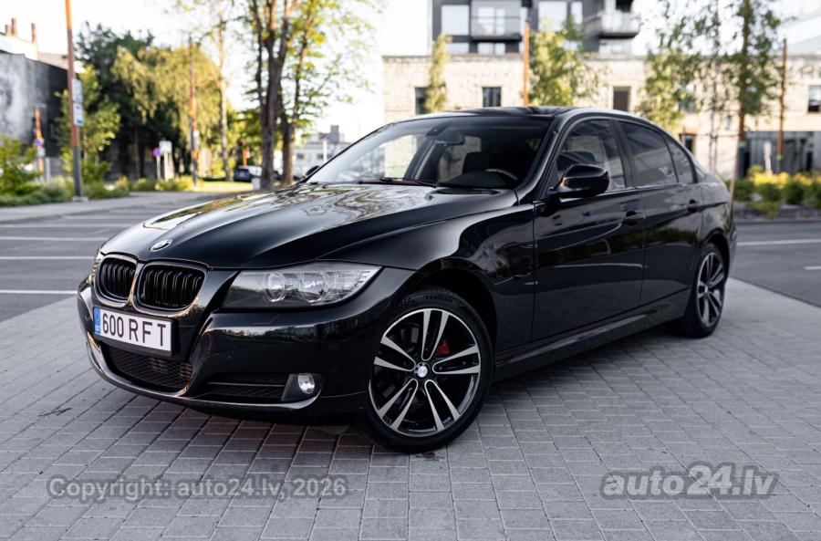 Melns BMW 3 Series 2011 Tallina, ar dzinēja tilpumu 2.00 L un nobraukumu 245 tūkst. km par 5599 €, foto 4 vietnē AUTOMOTO.COM.LV