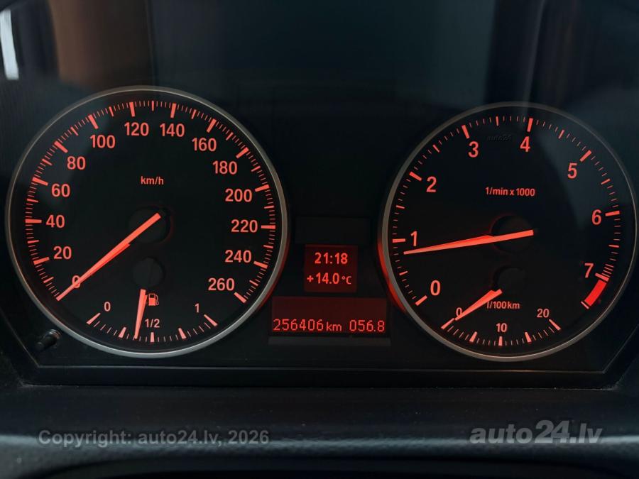 Черный БМВ 3 Серия 2011 в Таллин, объемом двигателя 2.00 л и пробегом 256 тыс. км за 7850 €, фото 20 на AUTOMOTO.COM.LV