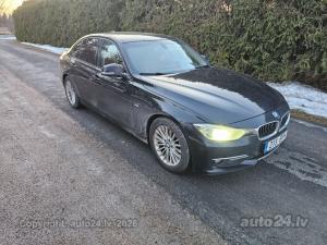 Melns BMW 3 Series 2012 Tallina, ar dzinēja tilpumu 2.00 L un nobraukumu 254 tūkst. km par 7500 €, foto  vietnē AUTOMOTO.COM.LV