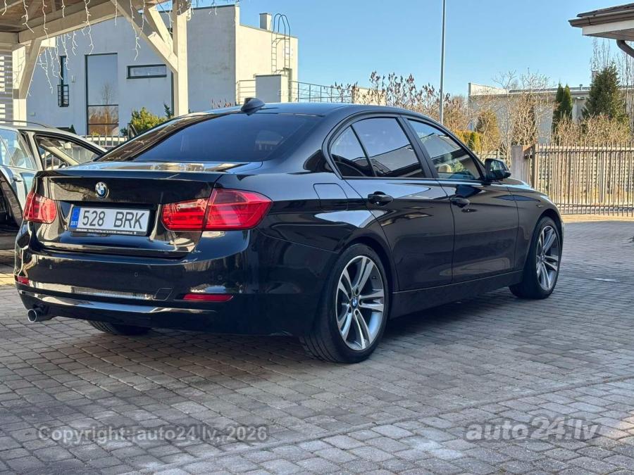 Melns BMW 3 Series 2012 Tallina, ar dzinēja tilpumu 2.00 L un nobraukumu 291 tūkst. km par 9500 €, foto 8 vietnē AUTOMOTO.COM.LV