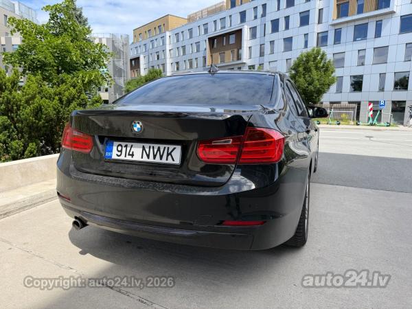 Melns BMW 3 Series 2012 Tallina, ar dzinēja tilpumu 2.00 L un nobraukumu 254 tūkst. km par 7990 €, foto 8 vietnē AUTOMOTO.COM.LV