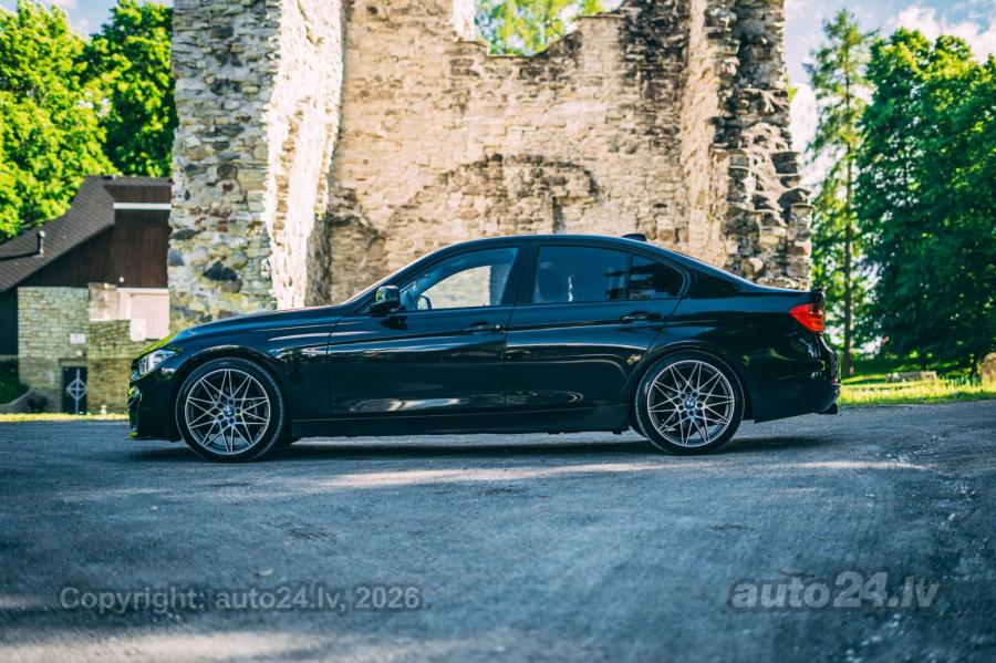 Melns BMW 3 Series 2012 Paide, ar dzinēja tilpumu 2.00 L un nobraukumu 393 tūkst. km par 10200 €, foto 7 vietnē AUTOMOTO.COM.LV