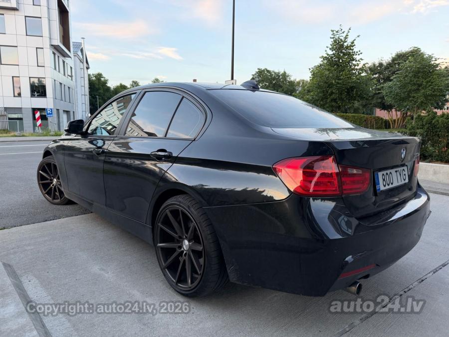 Melns BMW 3 Series 2012 Tallina, ar dzinēja tilpumu 2.00 L un nobraukumu 224 tūkst. km par 11999 €, foto 11 vietnē AUTOMOTO.COM.LV