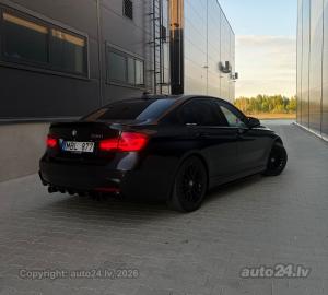 Melns BMW 3 Series 2013 Rīga, ar dzinēja tilpumu 3.00 L un nobraukumu 230 tūkst. km par 14000 €, foto 3 vietnē AUTOMOTO.COM.LV