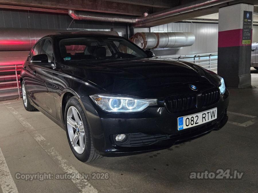 Melns BMW 3 Series 2014 Tallina, ar dzinēja tilpumu 2.00 L un nobraukumu 222 tūkst. km par 11990 €, foto 9 vietnē AUTOMOTO.COM.LV