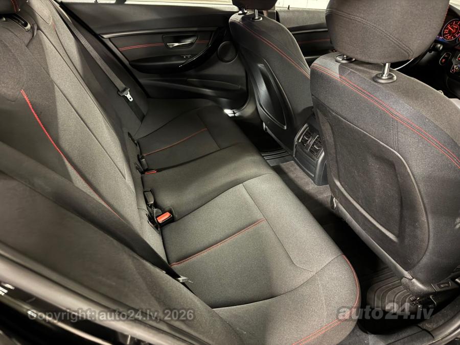 Melns BMW 3 Series 2014 Tallina, ar dzinēja tilpumu 2.00 L un nobraukumu 320 tūkst. km par 7990 €, foto 9 vietnē AUTOMOTO.COM.LV