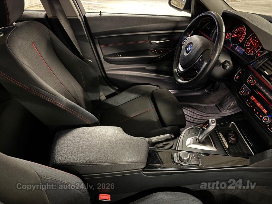 Melns BMW 3 Series 2014 Tallina, ar dzinēja tilpumu 2.00 L un nobraukumu 320 tūkst. km par 7990 €, foto 14 vietnē AUTOMOTO.COM.LV